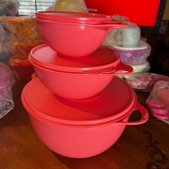 Tupperware | Kitchen | Tupperware Thats A Bowl Set | Poshmark